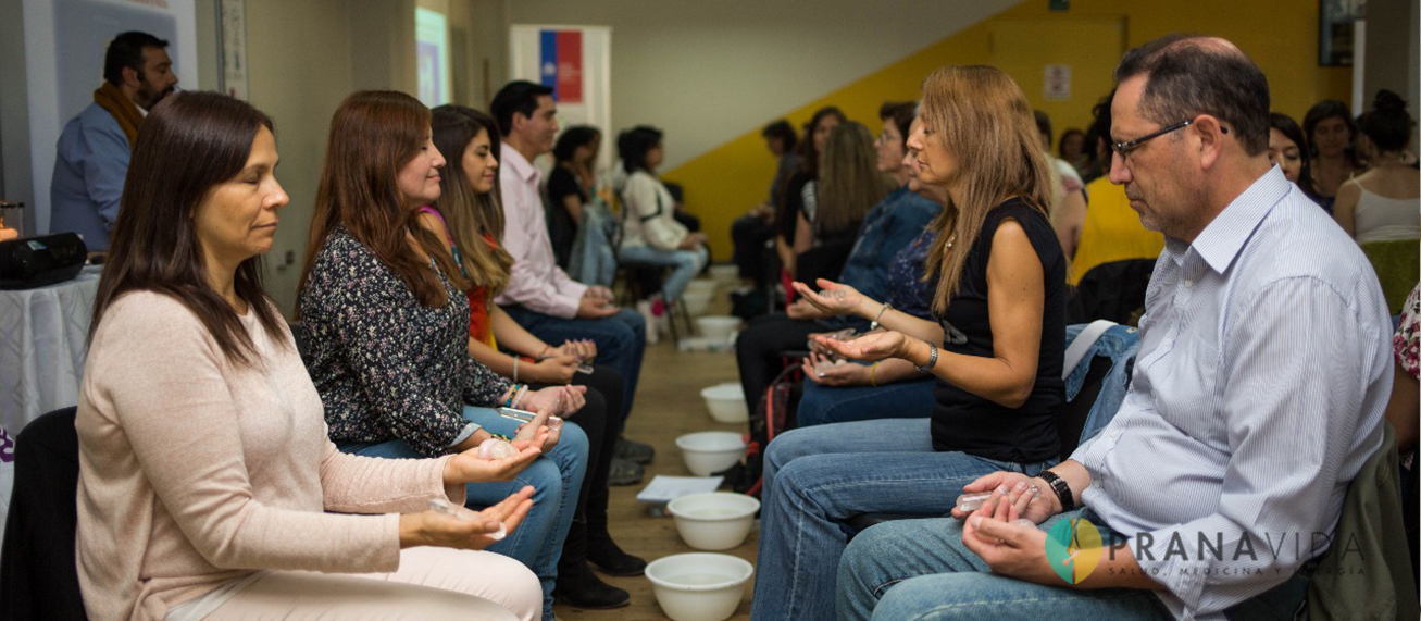 ¡Practica lo que aprendiste ayudando a un ser querido o paciente ...
